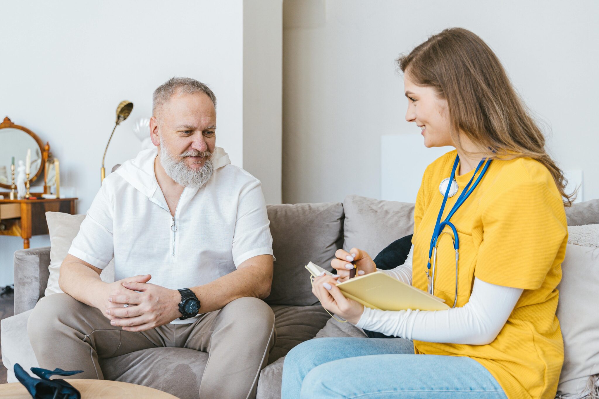 Rotator Cuff Repair vs Shoulder Replacement: Understanding the ...